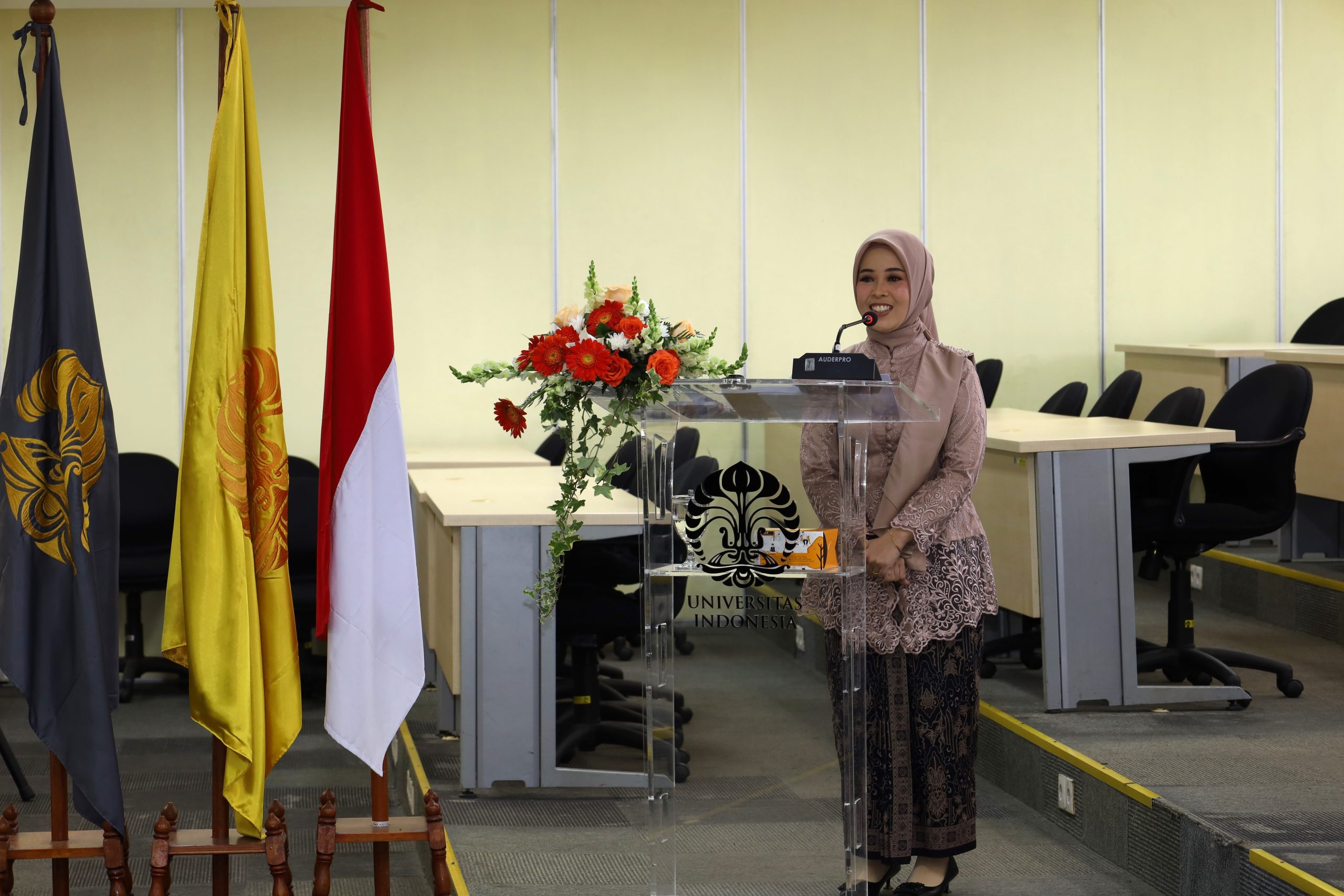 Promosi Doktor PPIA FEB UI, Sarlina Sari Uji Hubungan Islamic ...